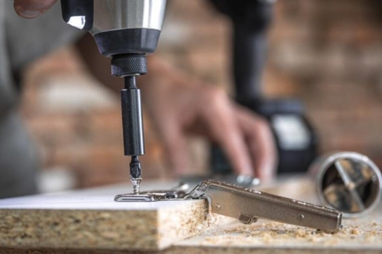 Prince Fastener:Furniture Screws 101 Screws and Fasteners Manufacturer